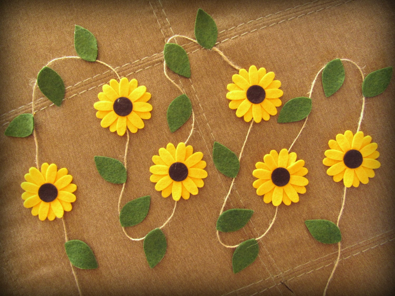 Felt Sunflower Garland Wedding Decoration / Decor / Farm Barn Park ...
