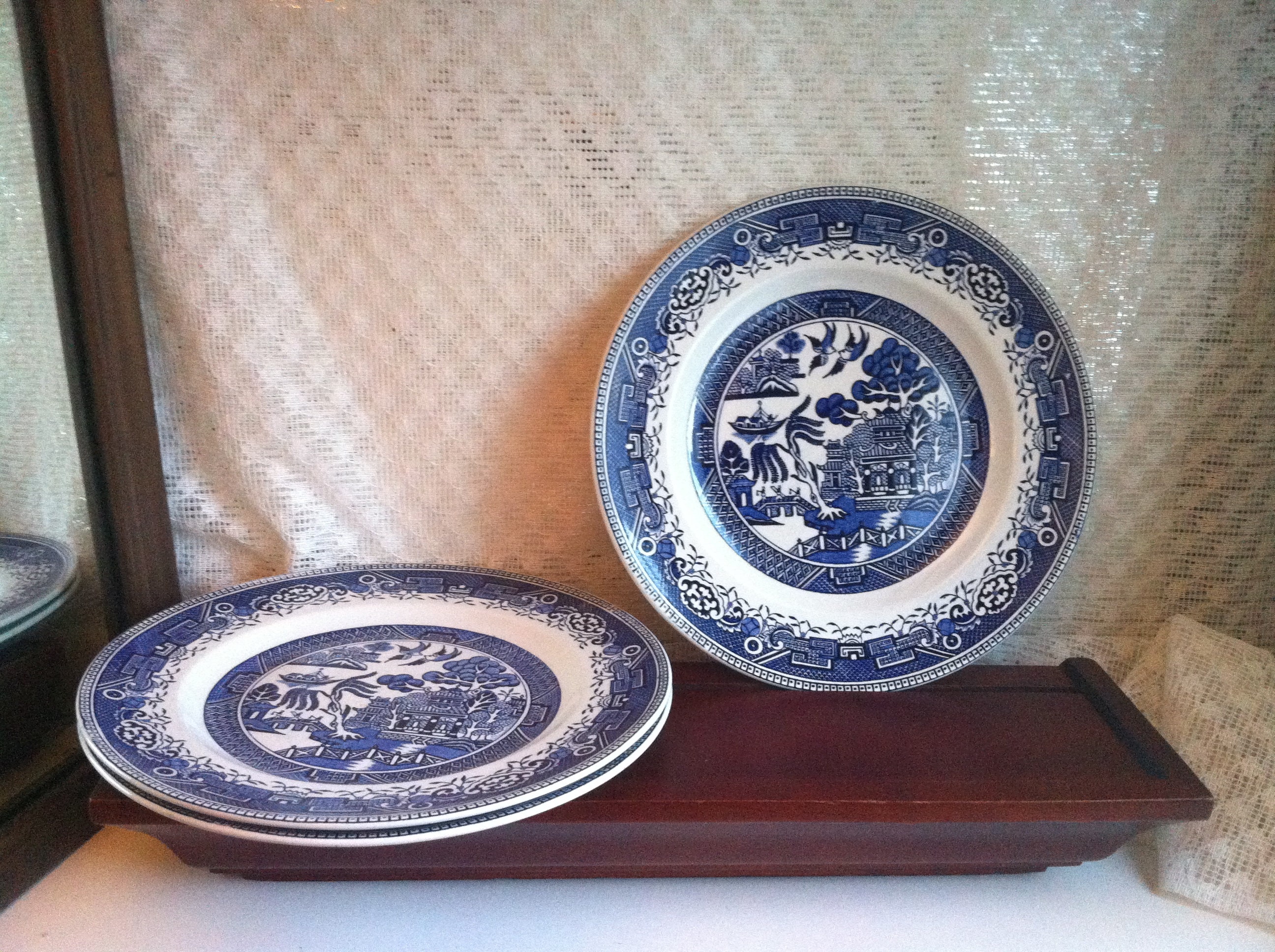 Blue Willow Plates 3 Old Willow English Ironstone by - Etsy