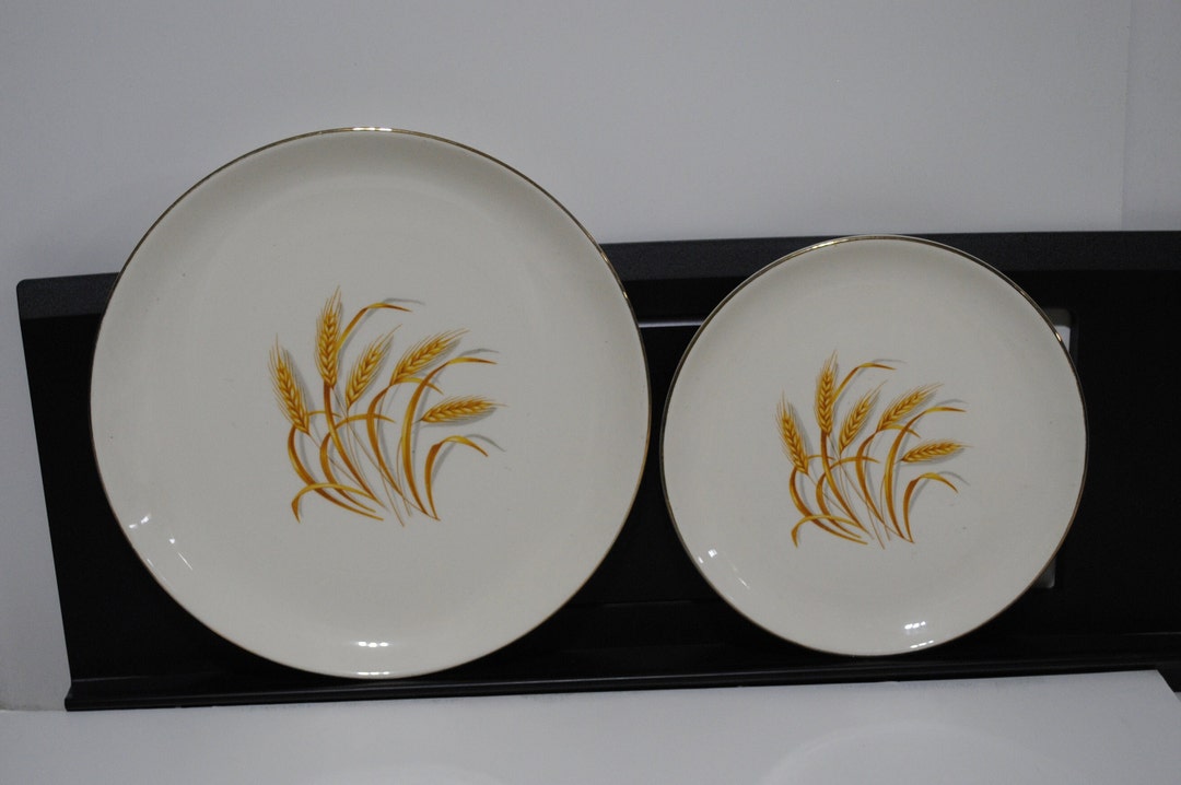 2 Golden Wheat Pattern Dishes 22k Gold Trim Dinner Plate and Salad ...
