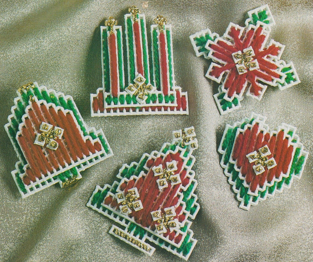 Christmas Pins PDF Plastic Canvas Pattern - Etsy