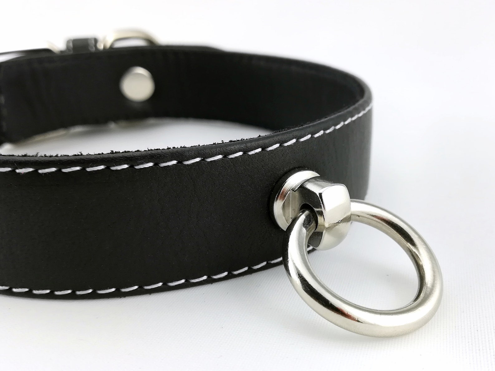 LOCK of O Lockable Leather Choker With O-ring - Etsy