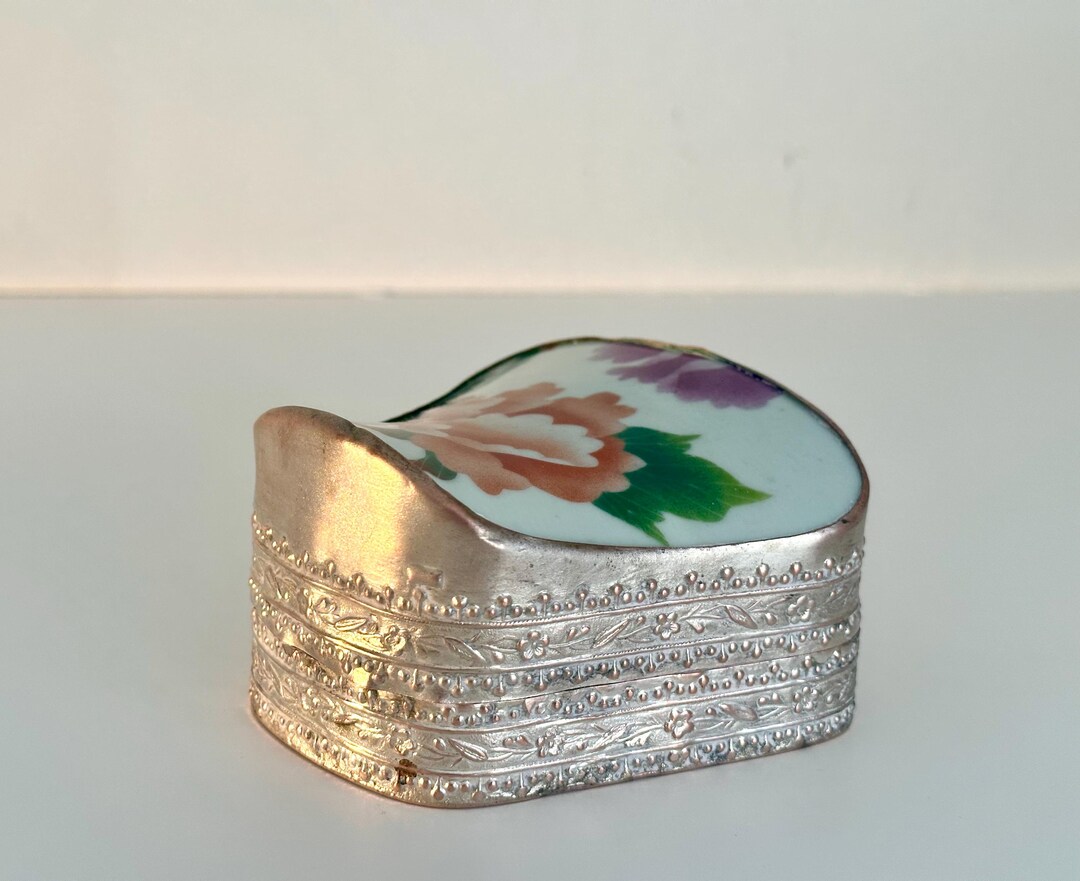 Trinket Box, Chinese Shard Porcelain Floral, Embossed Metal Tin ...
