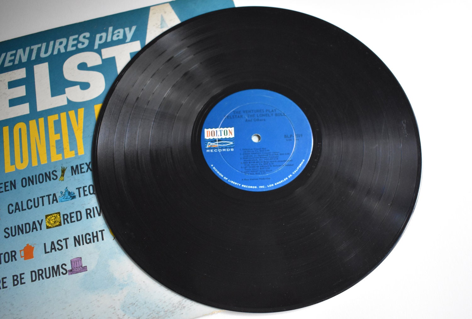 The Ventures Play Telstar, by the Ventures, 33 1/3 RPM, Vinyl 33 1/3 ...