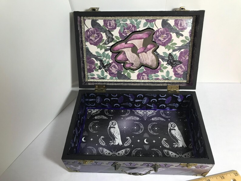 Snake Witch's Mushroom Trinket Box - Etsy