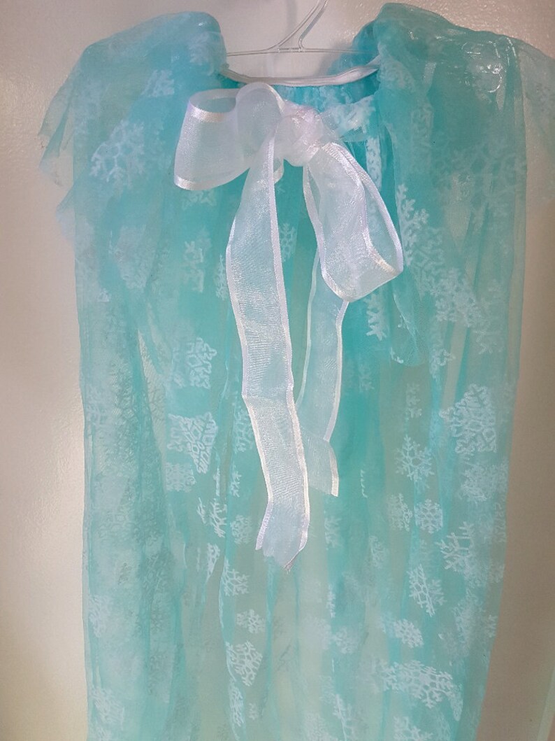 Frozen Elsa Snowflake Cape | Etsy