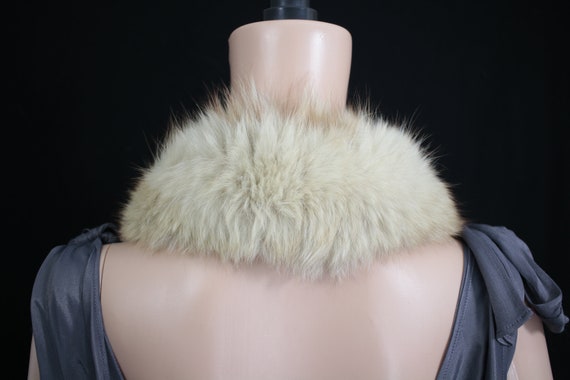 1960s-1970s peach fox fur collar {Vintage fox fur/rea… - Gem