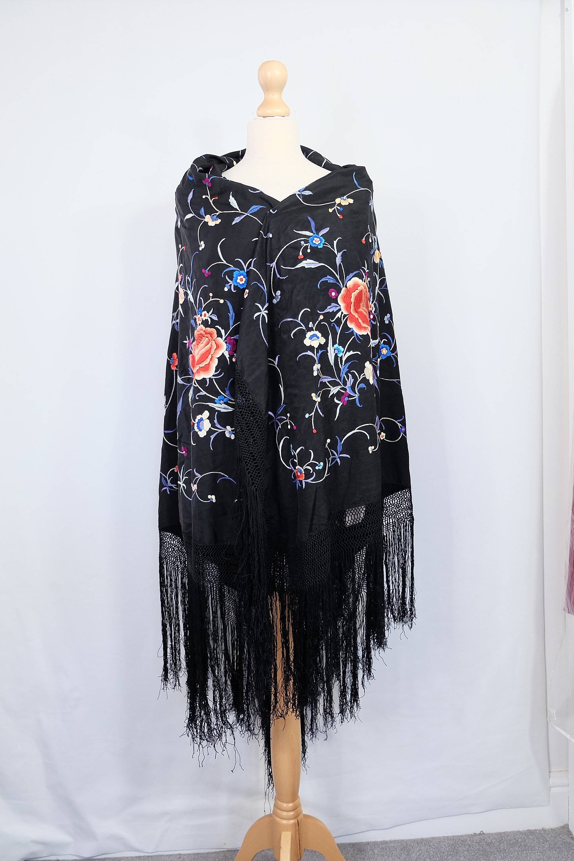 1910's-1920s-1930s Chinese Piano Shawl With Colourful Floral Embroidery ...