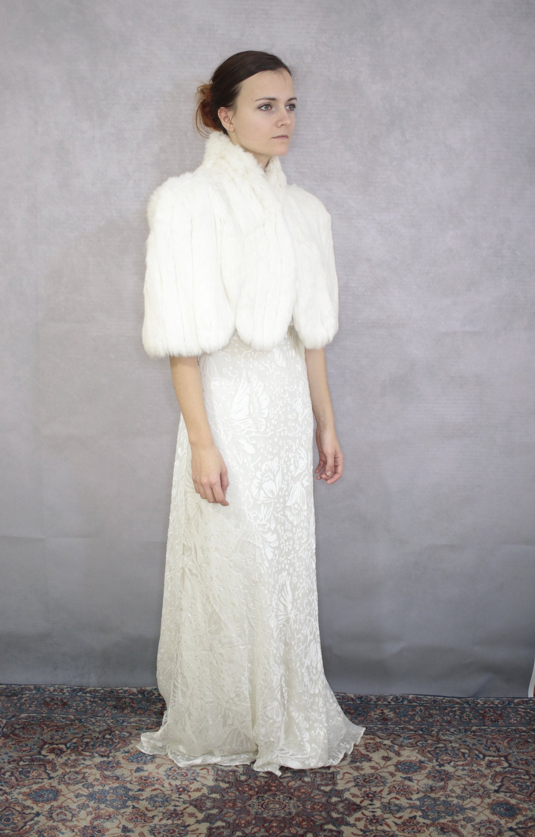 Size S-M Vintage white rabbit fur cape Real fur/vintage | Etsy