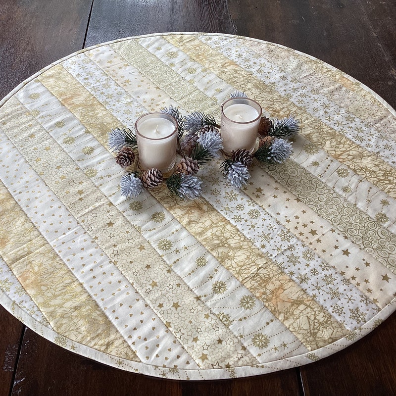 Round Table Quilt - Etsy