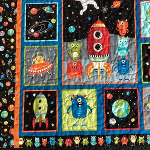 Handmade Spaceship Quilt and Book Cushion Set. Space Themed Quilt ...