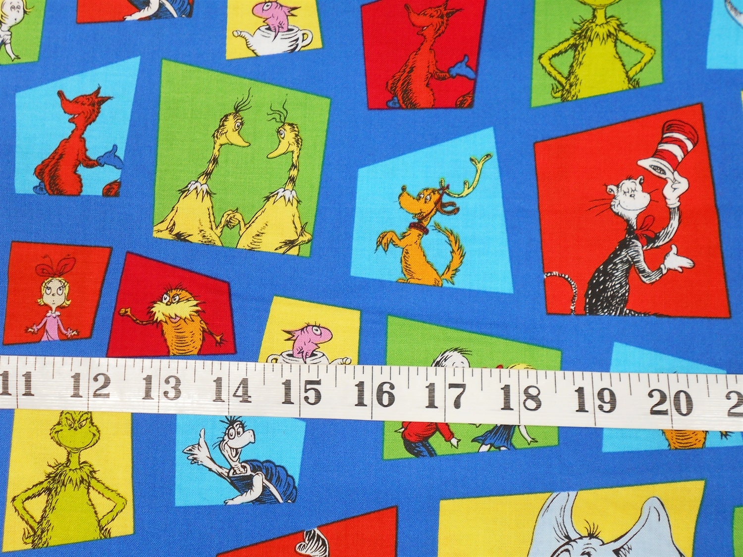 Bedding Grinch Dr Seuss Baby Quilt Lorax and more Dr Seuss characters ...