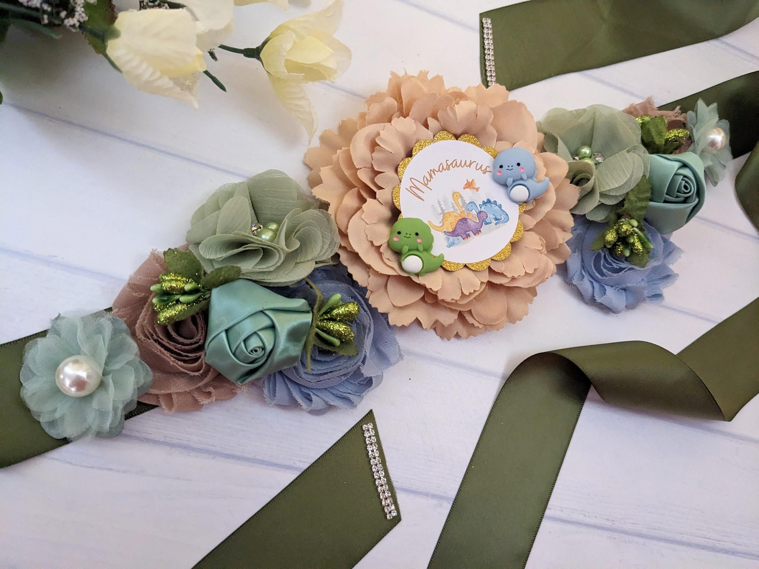 Dinosaur Baby Boy Shower Belly Bump Sash, Dino Mommy to Be Keepsake ...