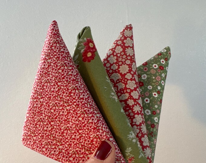 Tilda Fat Quarter Bundle Creative Memories Brie Red, Carla Red, Evie ...