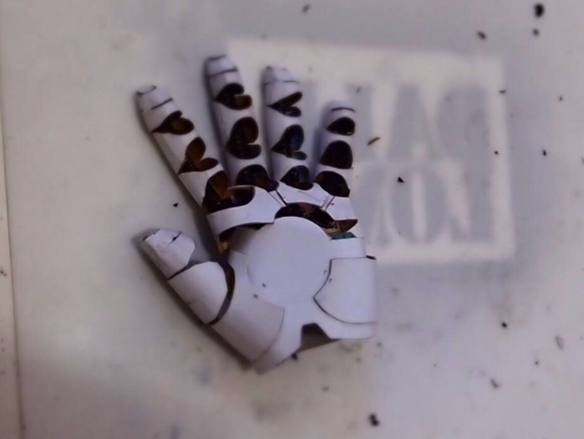 Iron Man Hands PDF Template - Etsy