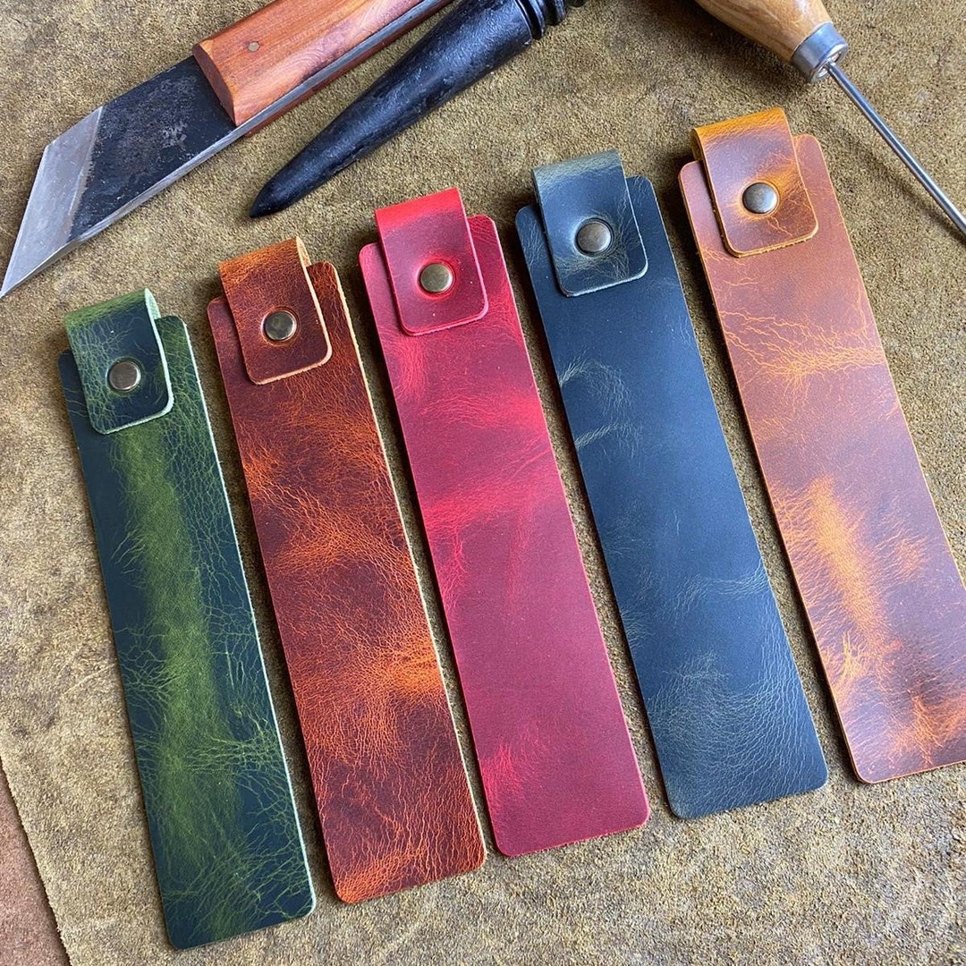 Personalized Leather Bookmark: Handcrafted Full-grain Vegetable-tanned ...