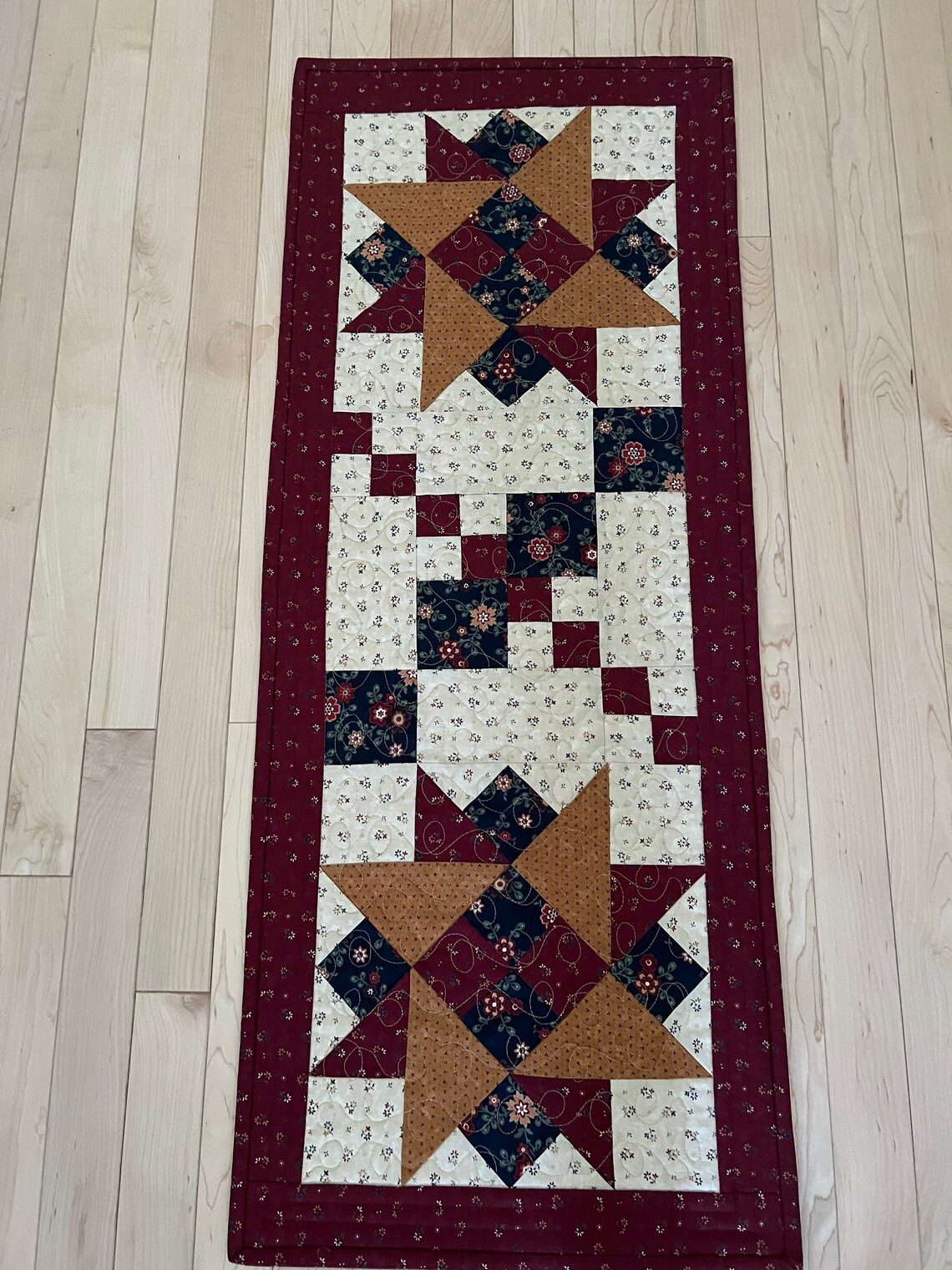 Prairie Star Quilted Table Runner 16x40 - Etsy