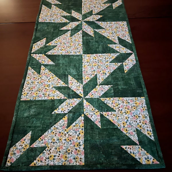 Star Table Runner - Etsy