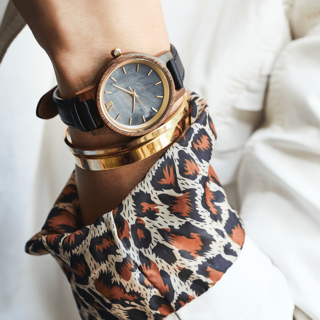 Aurora - Obsidian | Personalized Women's Watch | Gold Woman Watch ...