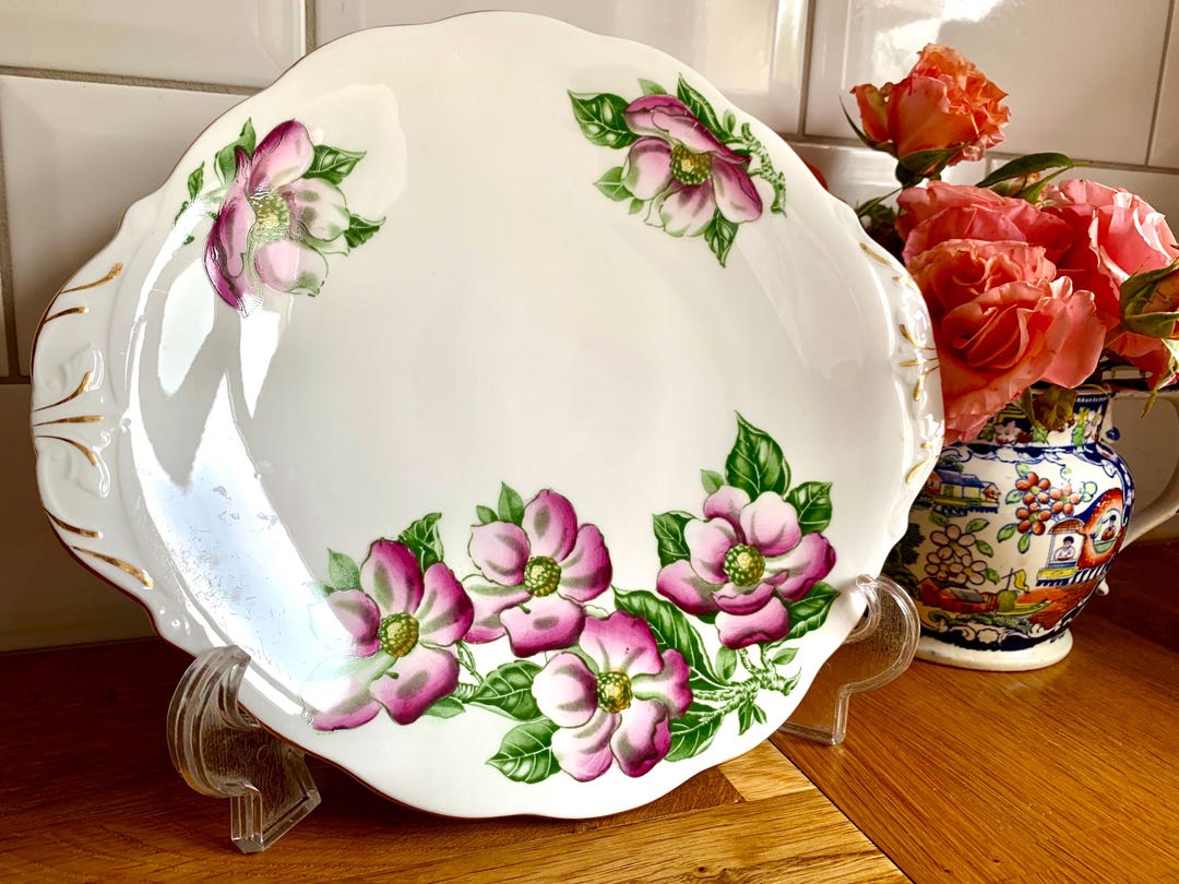 Vintage Queen Anne Cake Plate. - Etsy