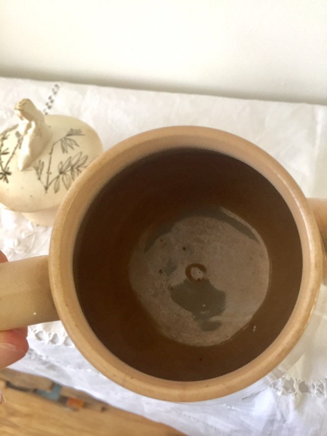 Vintage Beige and White Coffee / Teapot. - Etsy