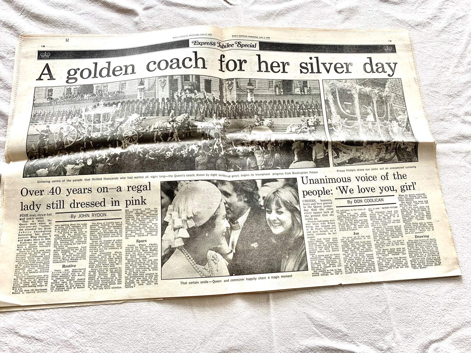 Original Daily Express Newspaper Celebrating the Queen’s 1977 Silver ...