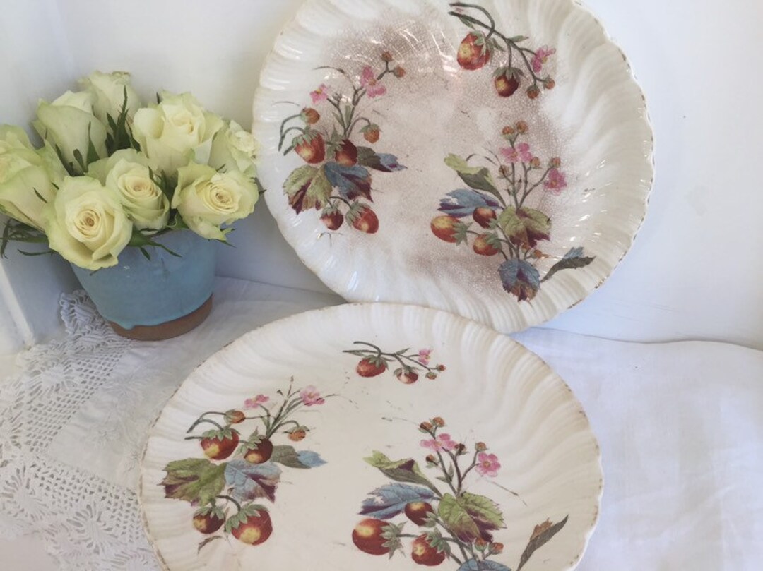 Vintage 1950's Fluted Side Plates. - Etsy