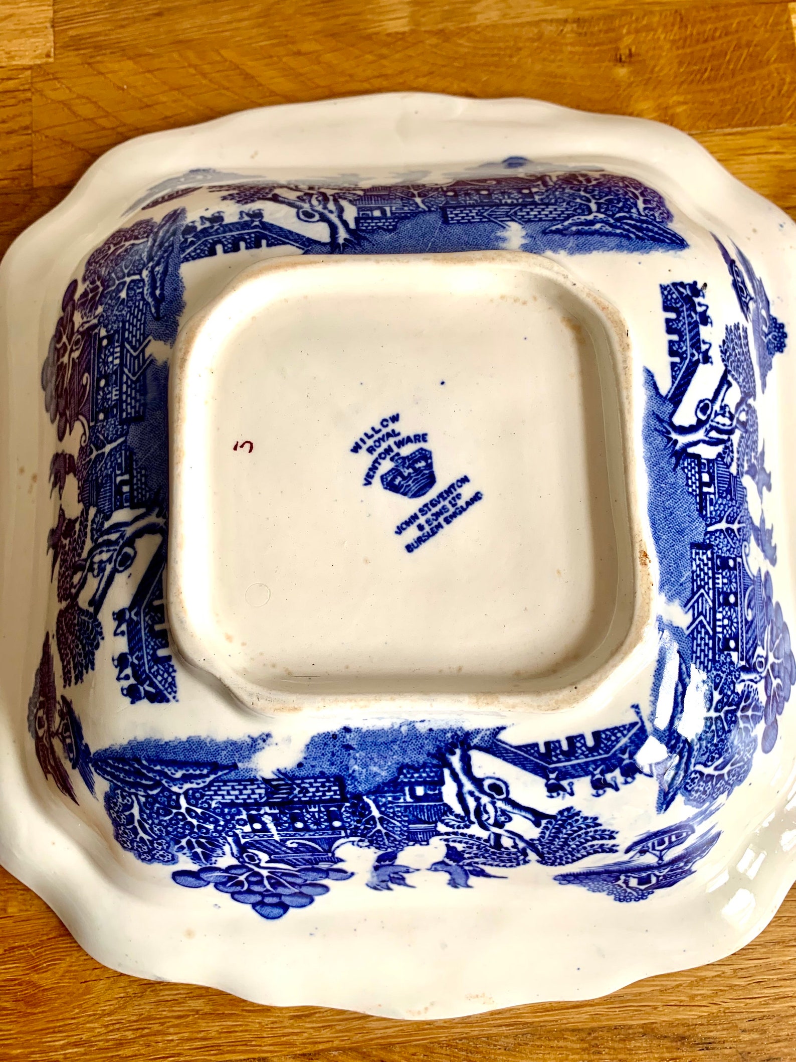 Antique Willow Pattern Lidded Tureen. Vintage Serving Dish. Swinnertons ...