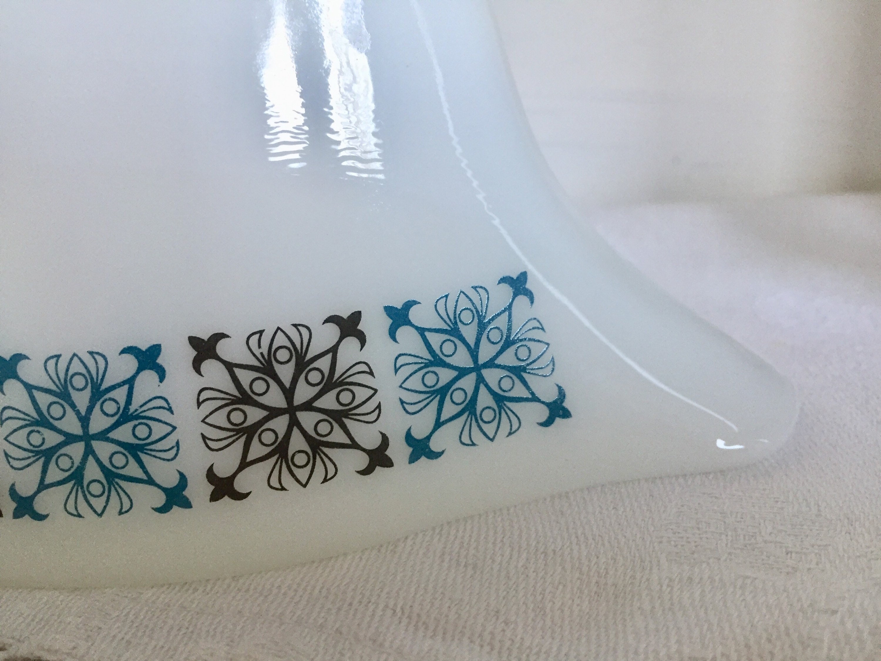 Retro JAJ Opalware Vintage Pyrex Chelsea Gravy Boat. 1960's - Etsy UK
