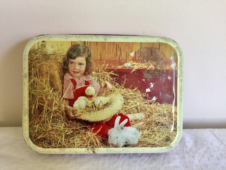 Vintage Blue Ribbon 1970's Retro Tin. - Etsy