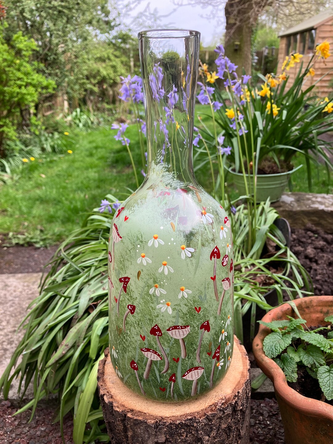 Hand Painted Toadstool Flower Vase - Etsy