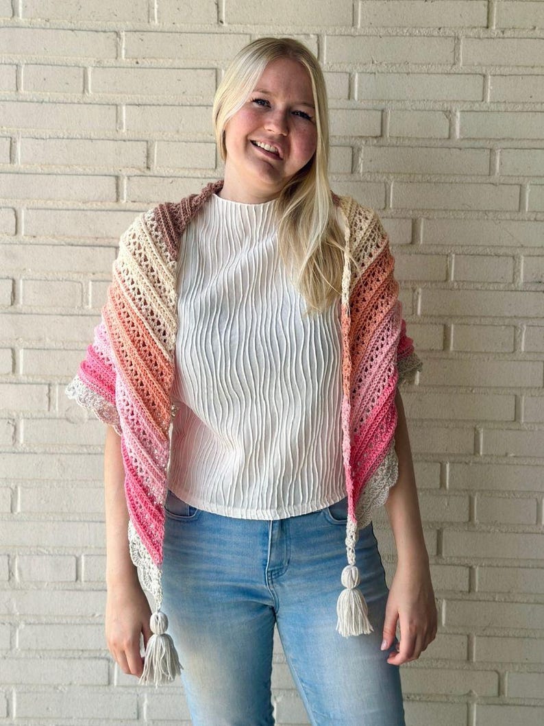 CROCHET PATTERN + VIDEO - Dreamy Days Shawl - Top-down Triangle Shawl ...