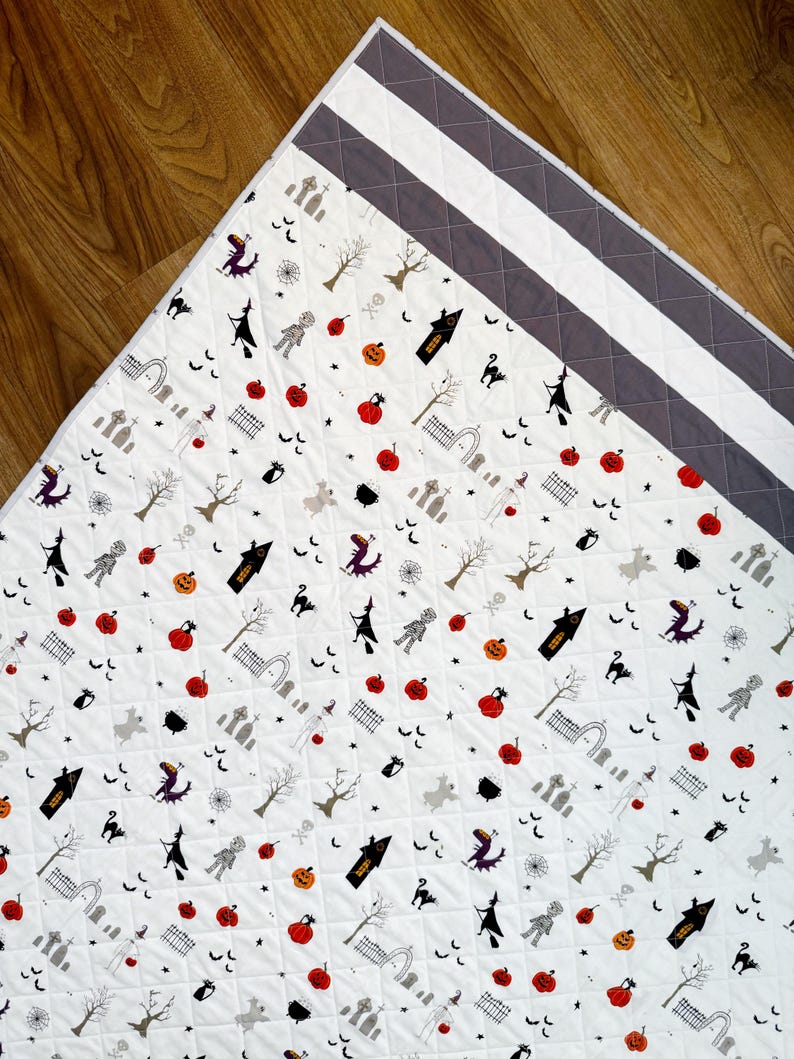 Halloween Quilt, Modern Handmade Throw Quilt, Perfect for Fall Holiday ...