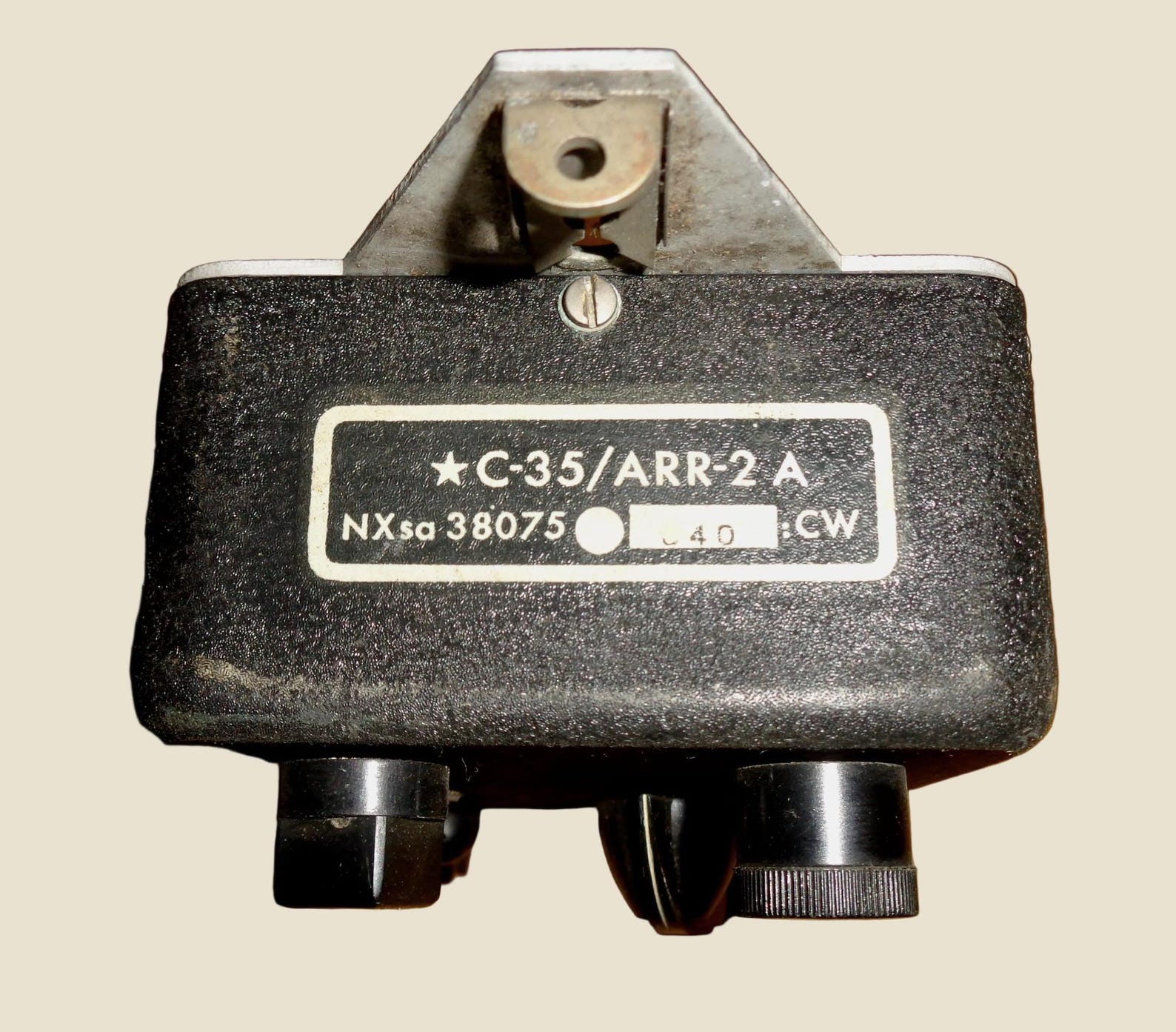 WW2 USAF Aircraft Radio Control Unit C35 / ARR-2A With Mounting Plate ...