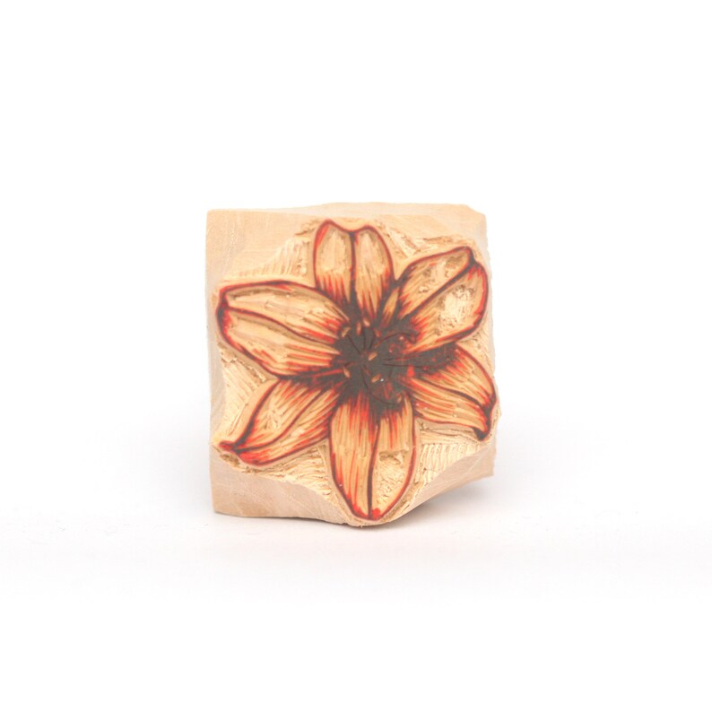 Lily Flower Stamp, Flower Stamp, Flower Stamp, 4cm Stamp, Wooden Stamp ...