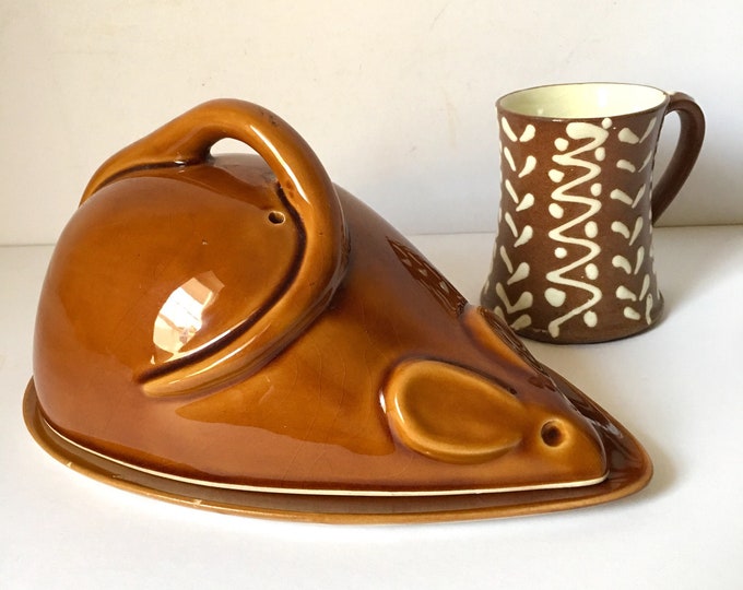 Vintage Mouse Pottery Cheese Dish, Domed Dish, Brown Mouse Butter Dish ...