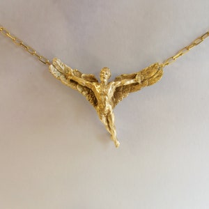 First to Fly, Daedalus. Symbol of Craftsmanship, Wisdom and Knowledge ...