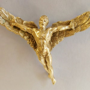 First to Fly, Daedalus. Symbol of Craftsmanship, Wisdom and Knowledge ...