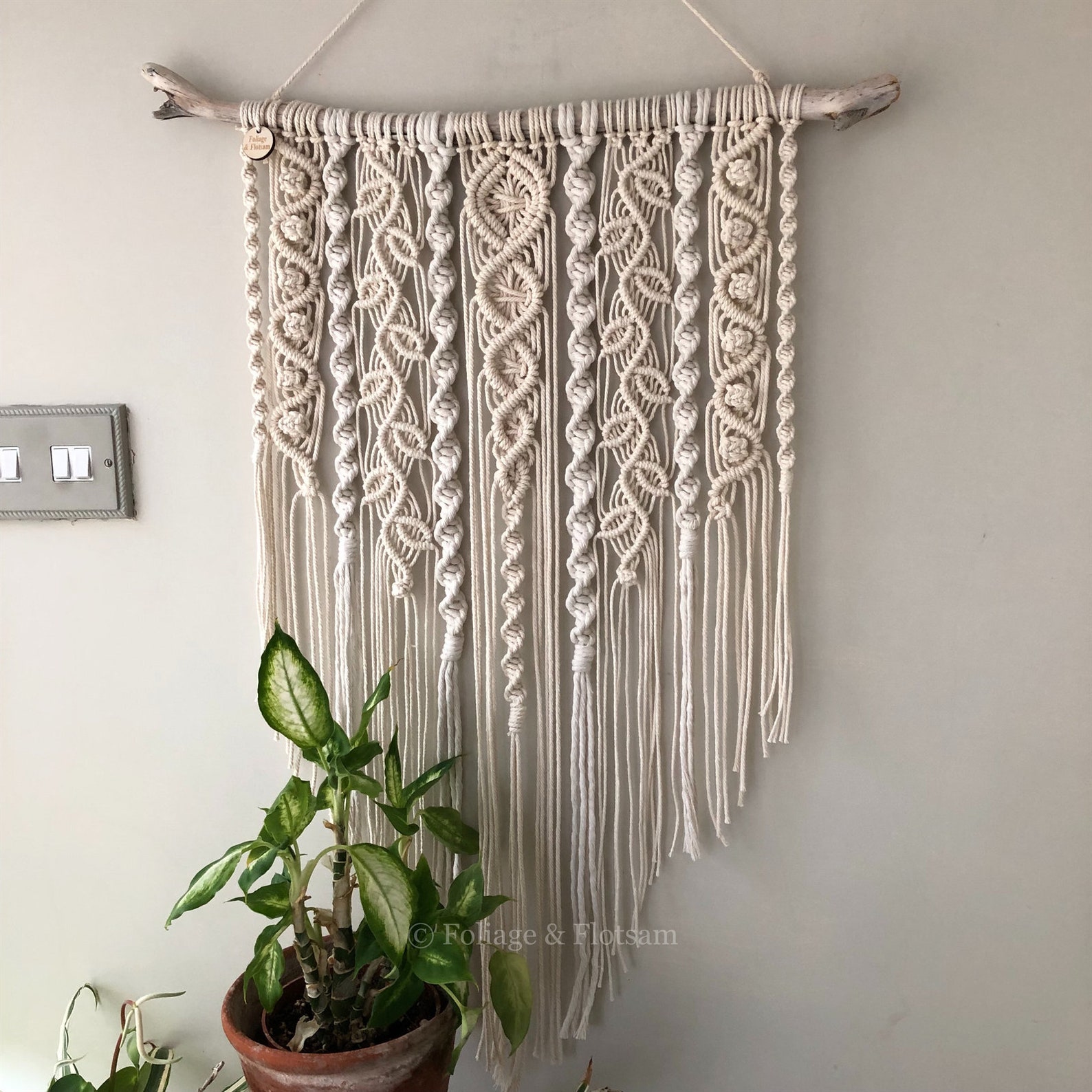 Intricate macrame wall hanging Bohemian woven wall decor - Etsy Nederland