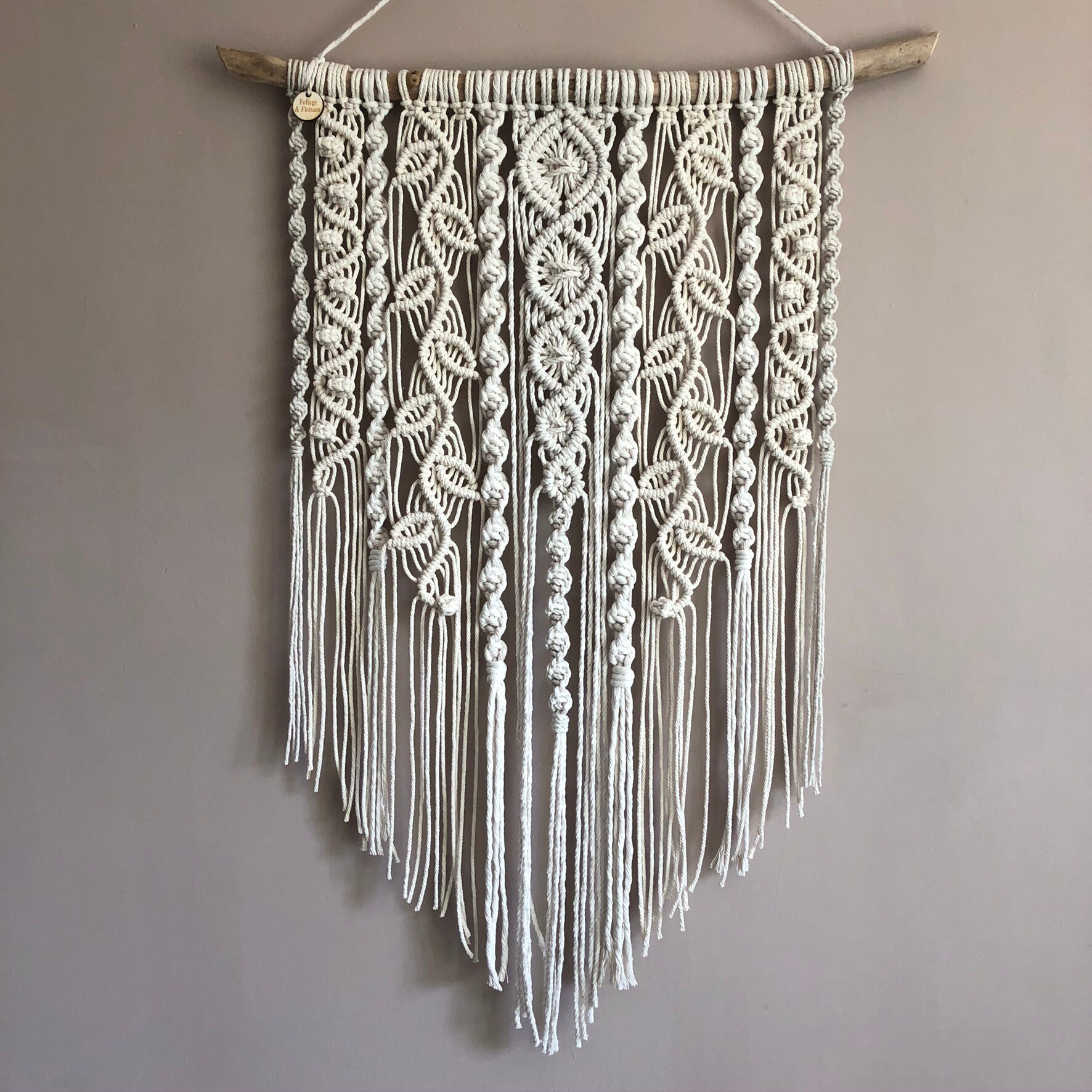 Intricate macrame wall hanging Bohemian woven wall decor - Etsy Nederland