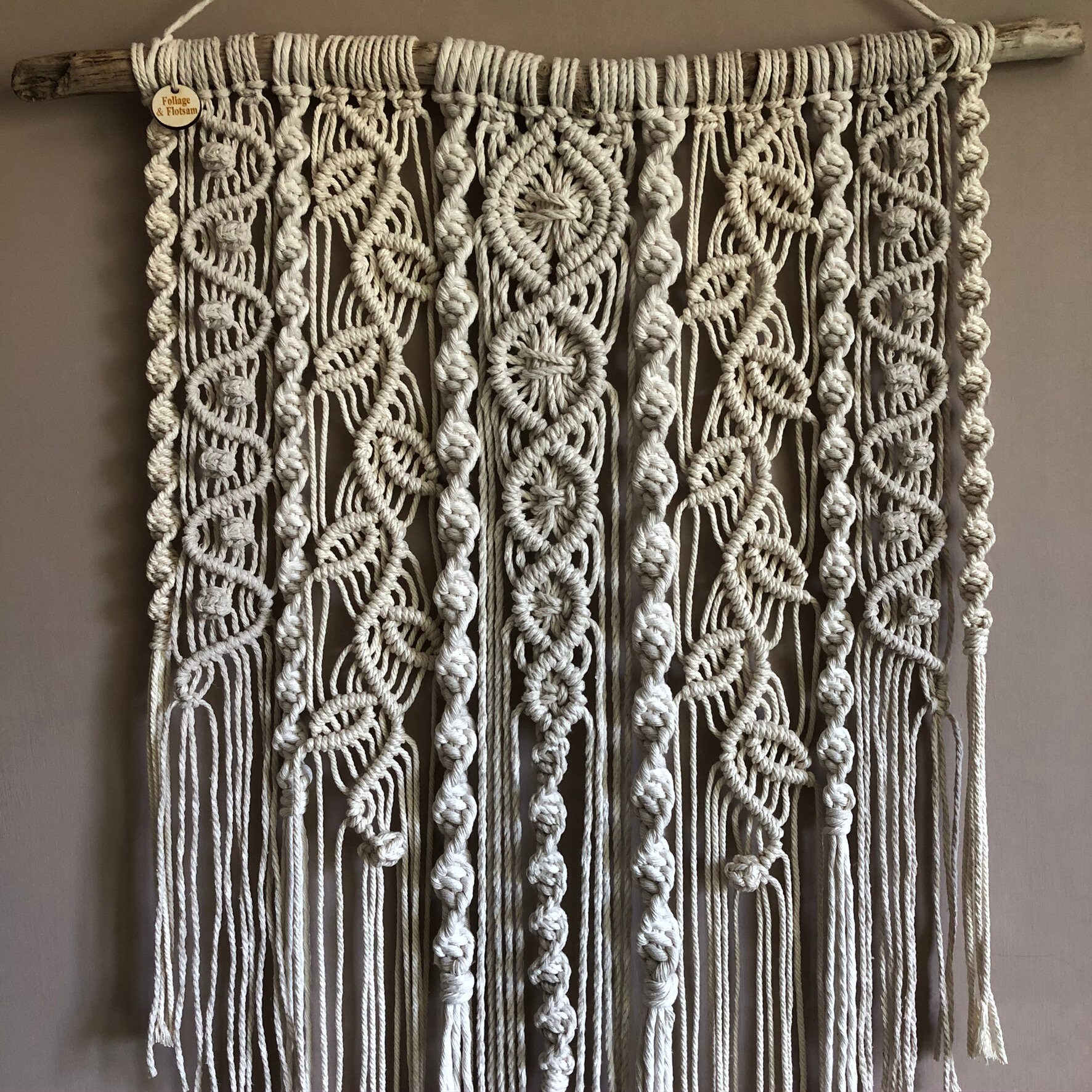 Intricate macrame wall hanging Bohemian woven wall decor - Etsy Nederland