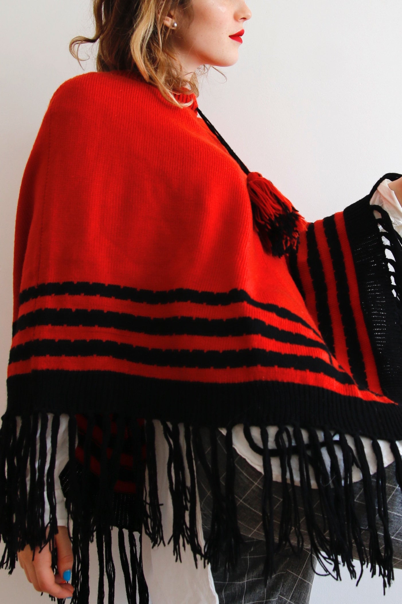 Vintage Red Poncho Black Orange Warm Cape Poncho Fringe Wrap Shawl ...