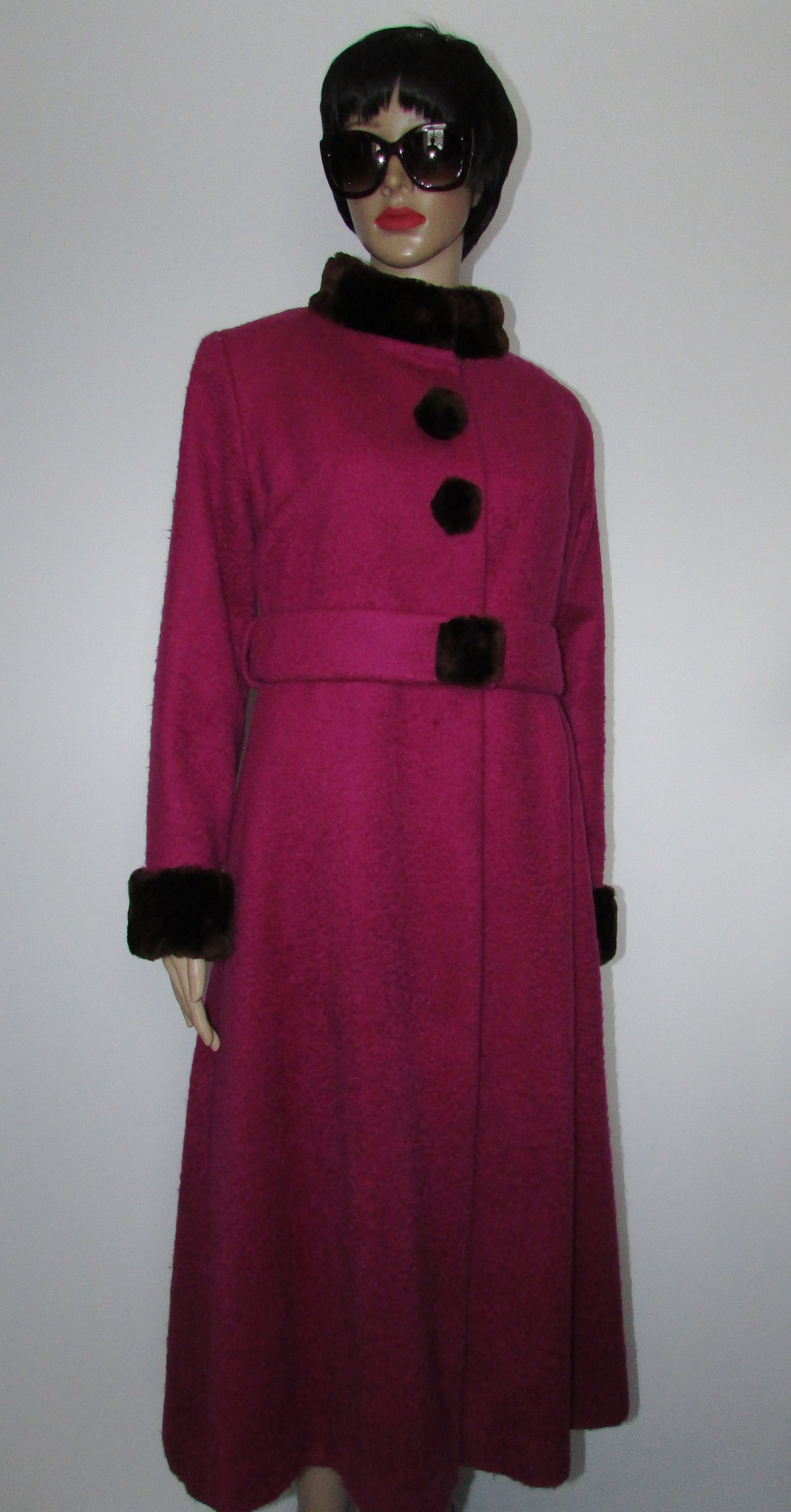Beautiful Magenta Mixed Wool Long Coat With Faux Fur Trim/ Joli Manteau ...