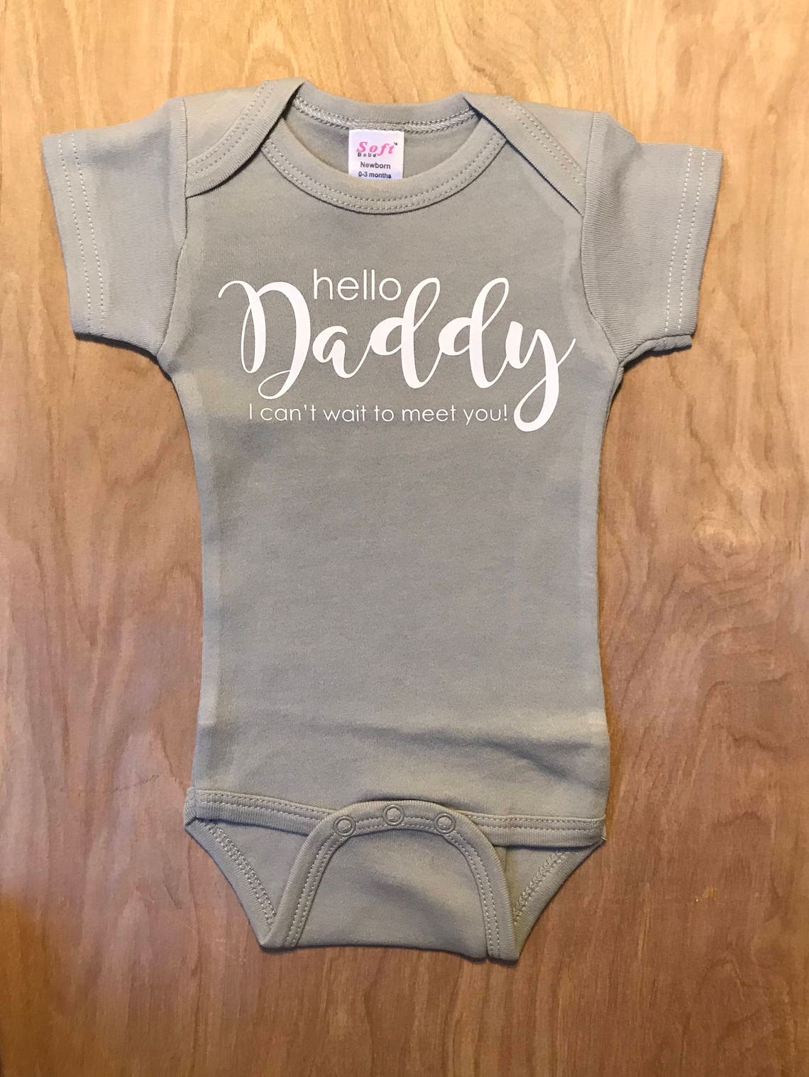 Hello daddy i cant wait to meet you onesie gerber onesie | Etsy