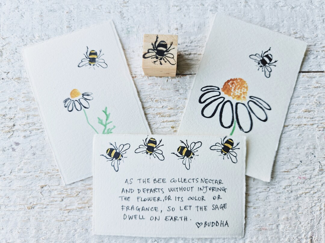 Honeybee Stamp, Bee Stamp, Flying Bee, Decorative Stamp for Beekeeper ...