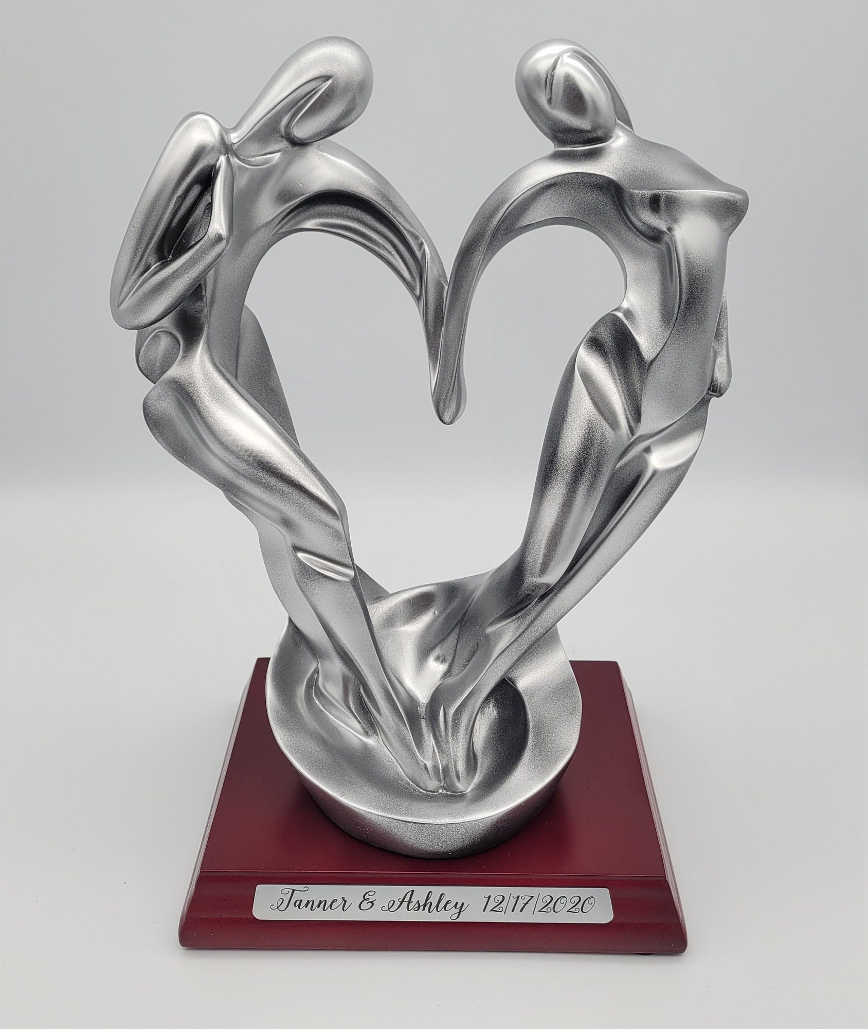 Personalized Statue Lovers Heart Wedding Sculpture Couple | Etsy