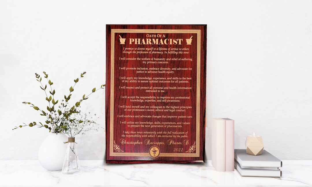Oath of A Pharmacist Personalized Custom Name Engraved Wooden Plaque ...
