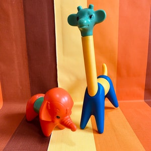 Vintage Zoo It Yourself Animals Giraffe Elephant Tupperware Toys 70s ...