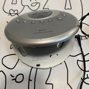 Vintage Portable CD Player Marquant 90s - Etsy