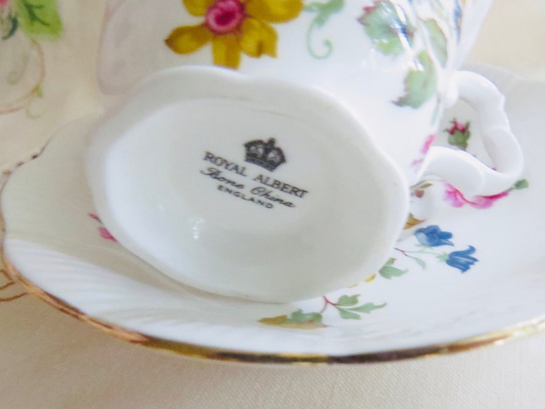 Royal Albert Pink Roses and Flowers Tea Cup and Saucer | Etsy