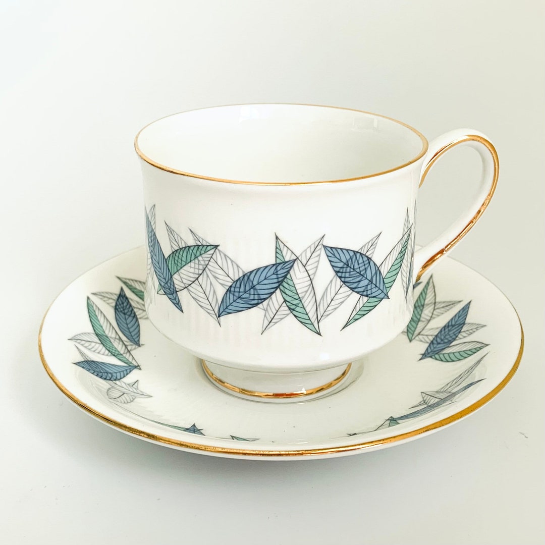 Royal Standard Tea Cup and Saucer, Trend Pattern, Vintage Bone China - Etsy